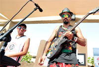 REGGAE DUO CLAIM PRIZE : Gulf Weekly Online